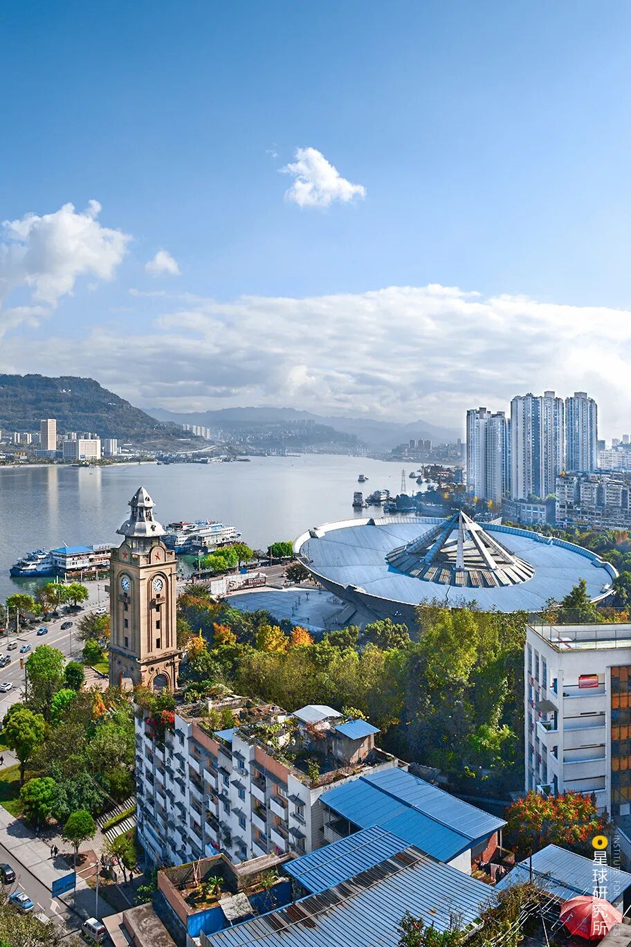 Wanzhou: The Other Face of Chongqing