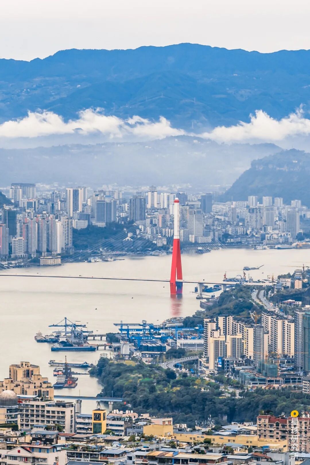 Wanzhou: The Other Face of Chongqing