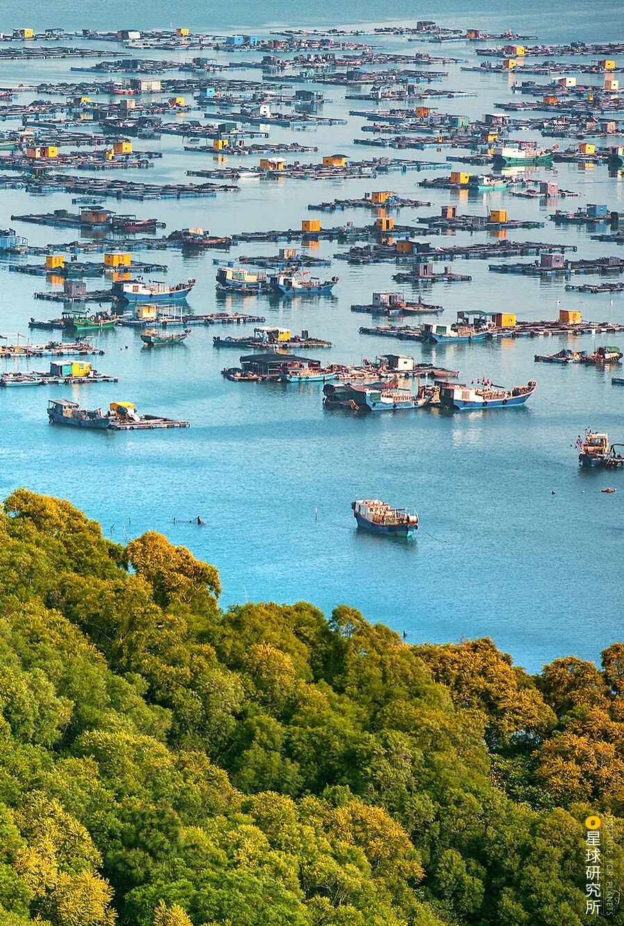 China: A Nation of Countless Islands!
